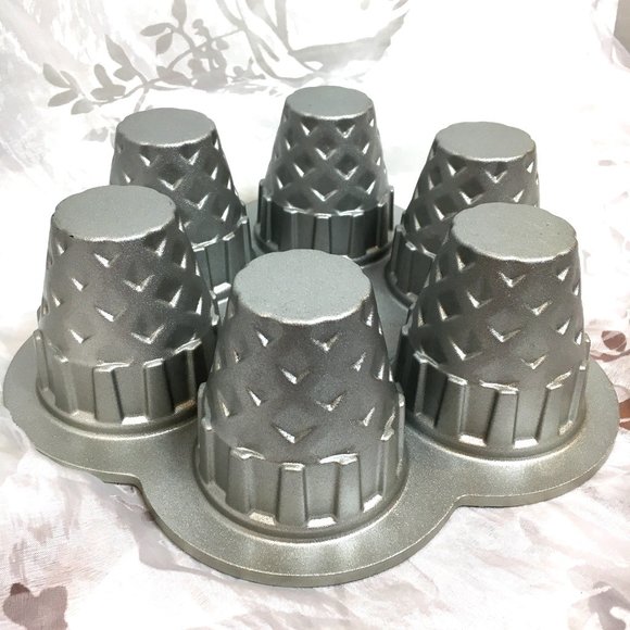 Nordic Ware | Kitchen | Nordic Ware Ice Cream Cone 6 Cupcake Baking Pan ...